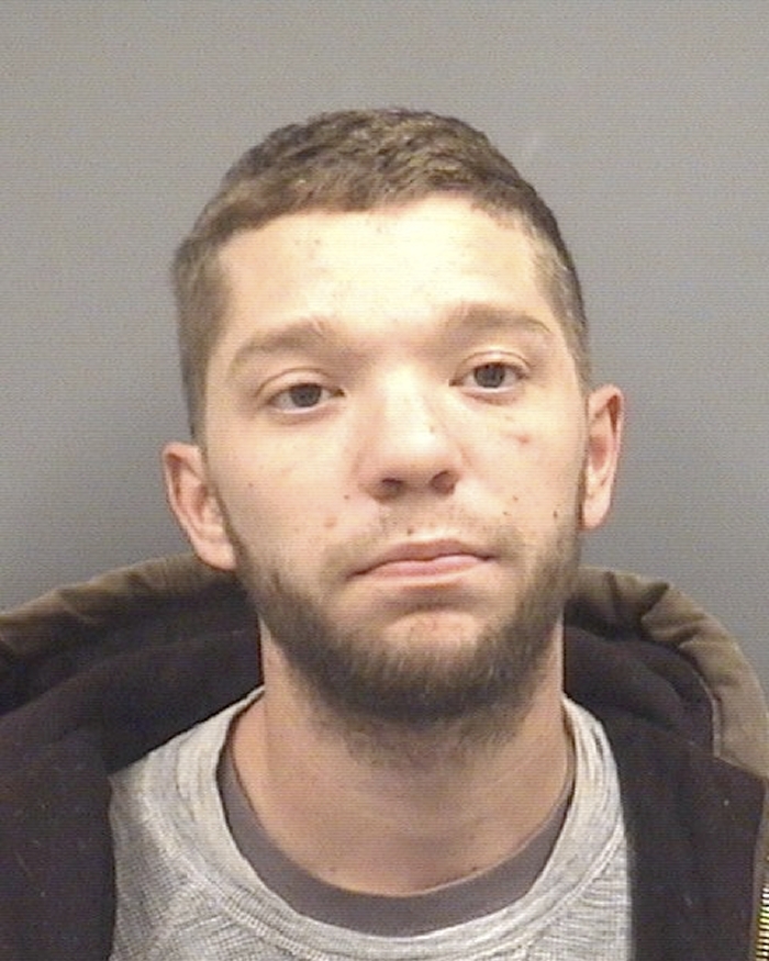 Sheriff: Man charged with taking checks, credit cards from parents ...