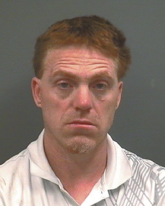 Police: Man chokes, punches, kicks girlfriend, charged with assault ...