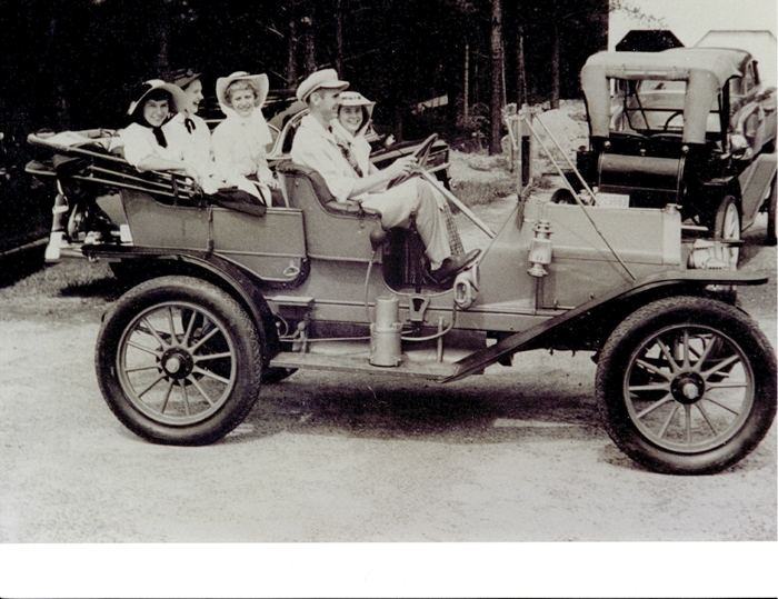 Yesterday: They’ve got a ticket to ride — in a 1911 Overland ...