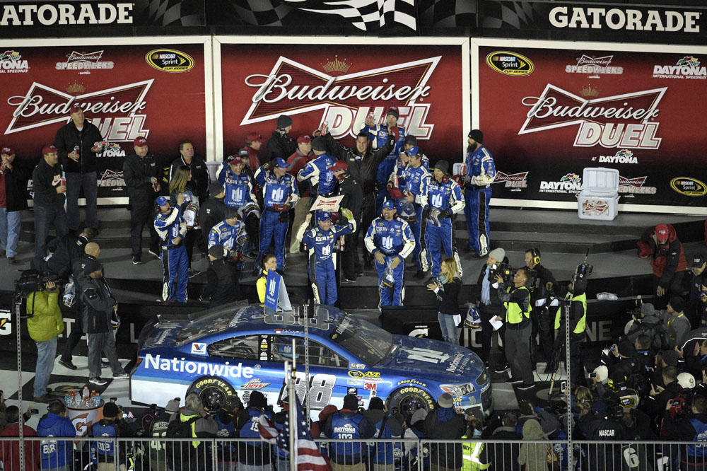 NASCAR: Hendrick sweeps qualifying Duels | Salisbury Post