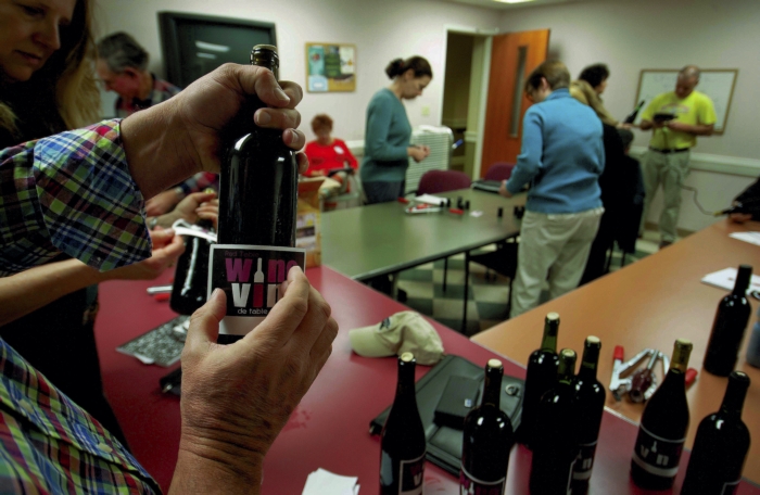 Vino 101: Rowan-Cabarrus completes first winemaking class | Salisbury Post