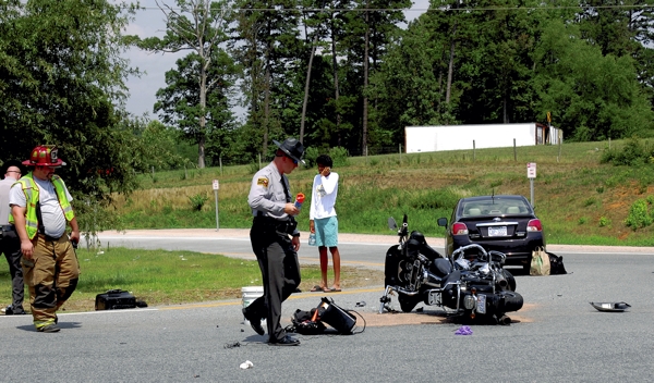 Man, woman injured when motorcycle hits car on Peeler Road | Salisbury Post
