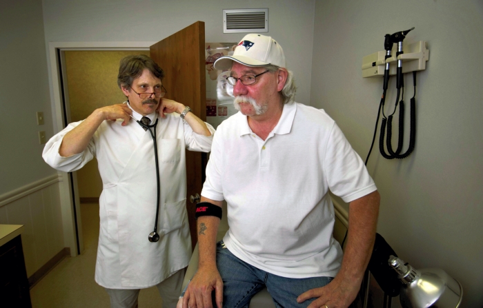Rockwell doctor nixes insurance, offers ‘direct care’ plan | Salisbury Post