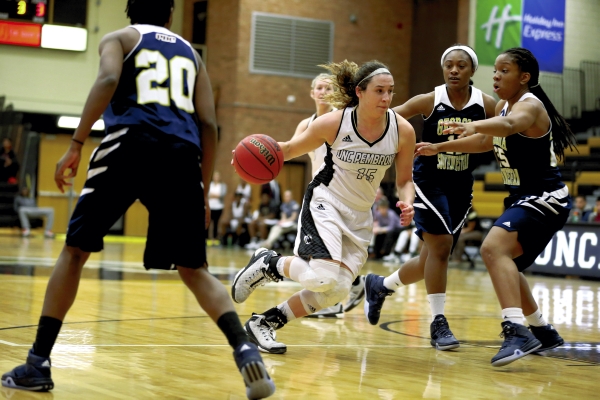 Women’s College Basketball: Locklear learning the ropes | Salisbury Post