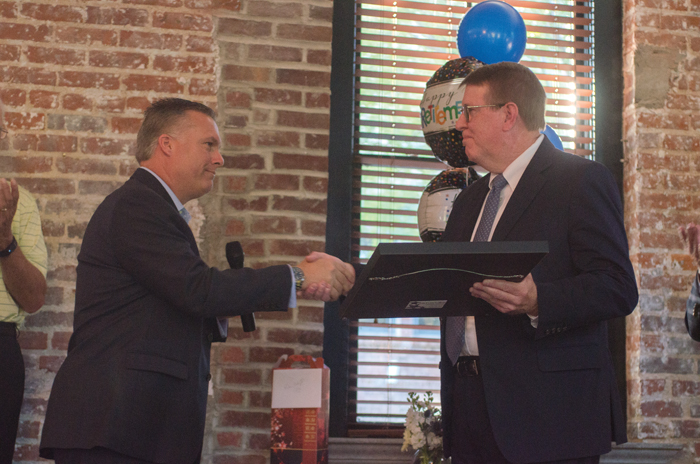 Eldridge heads toward retirement with love, honors, respect in tow ...