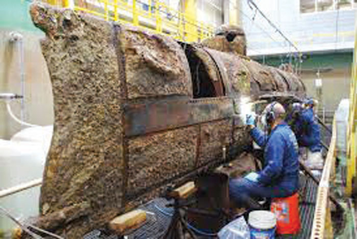 Wayne Hinshaw: The mystery of the H.L. Hunley submarine crew ...