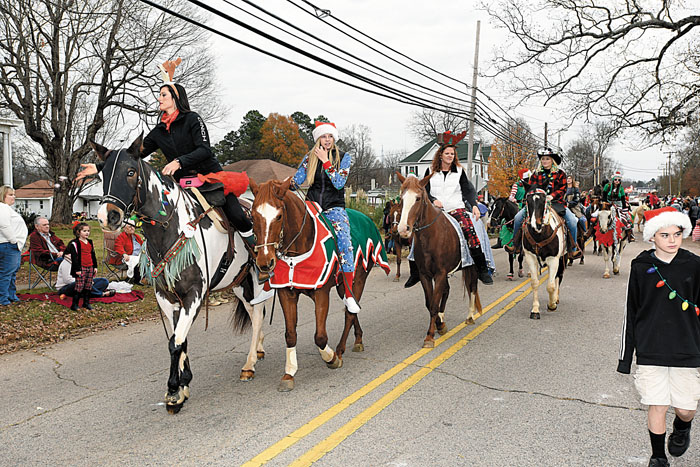 40-plus years later, narrator, attendees of Cleveland Parade still have ...