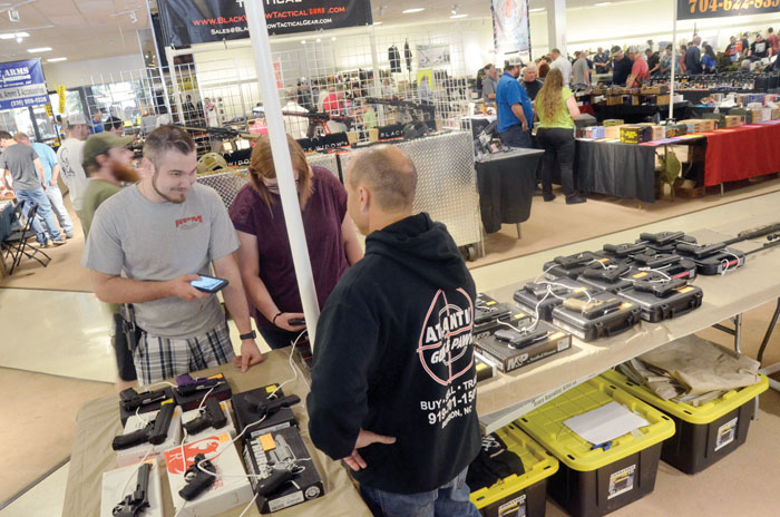 Salisbury gun show draws large crowd | Salisbury Post