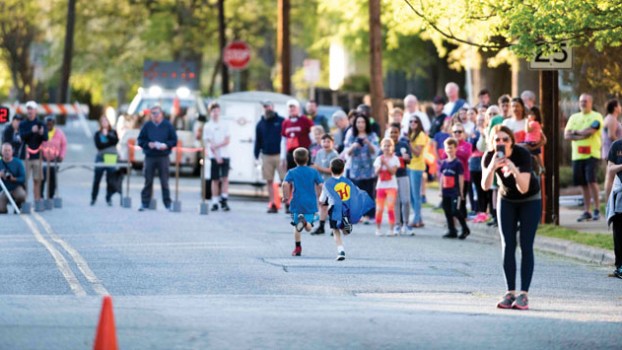 Superheroes take to streets of downtown Salisbury for Fun Run ...