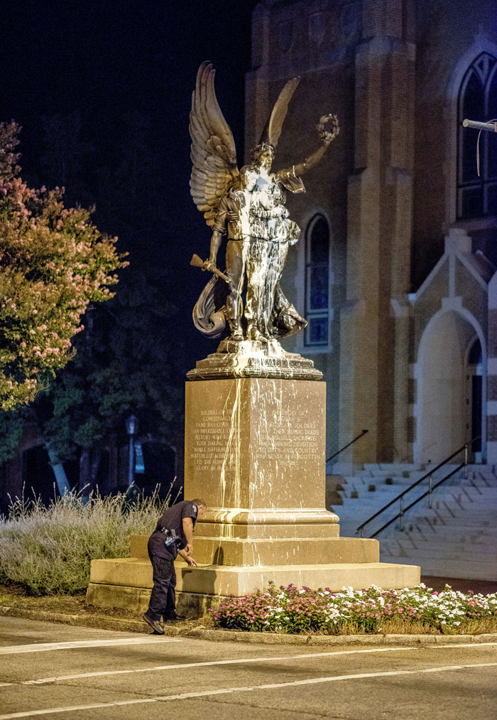 BREAKING: Fame Confederate monument vandalized | Salisbury Post