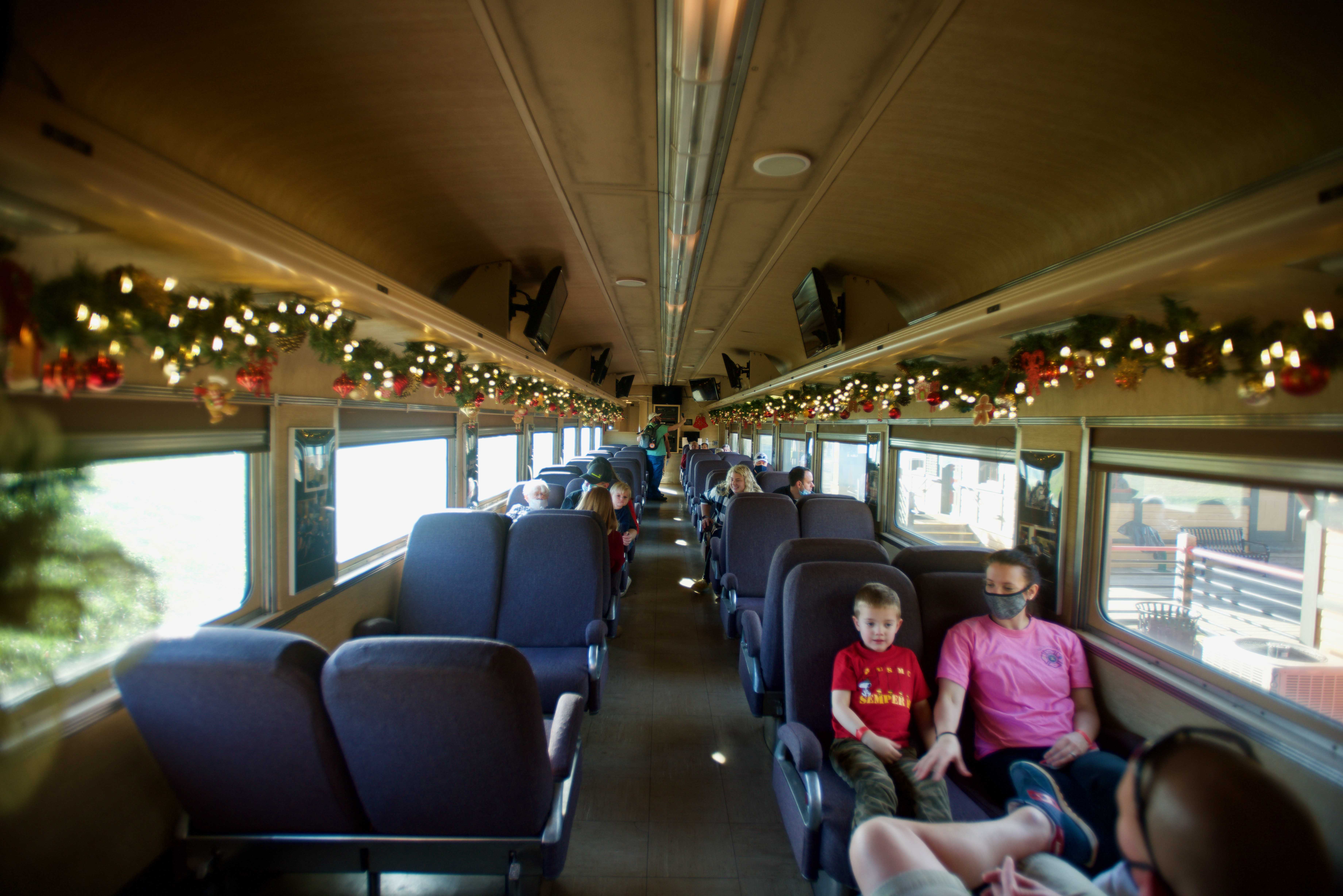 Candy Cane Train makes maiden voyage at Transportation Museum, lights ...