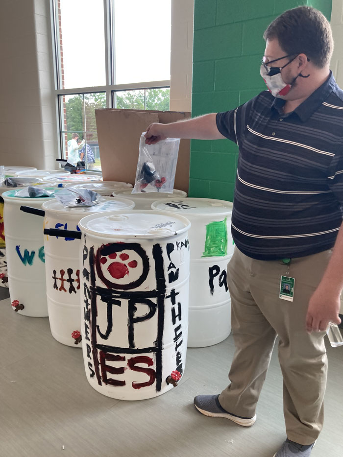 Squids, drones and boats, oh my! Students put brainpower to work during ...