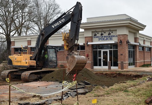 Rockwell Police Department settles into new building, awaits completion ...