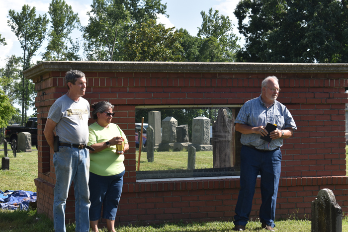 French documentary crew wraps up exploration of Peter Ney’s grave ...