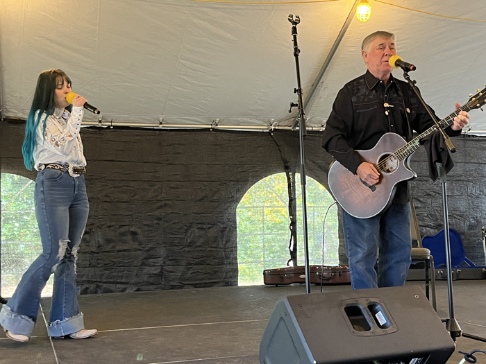 Local singer and her grandfather win multiple awards at NC Folk Fest ...