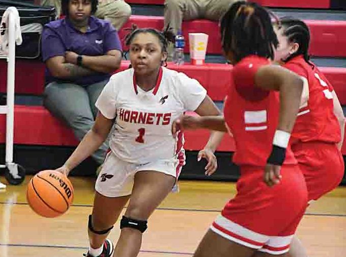 Photo gallery: Salisbury girls advance after escaping with 55-53 ...