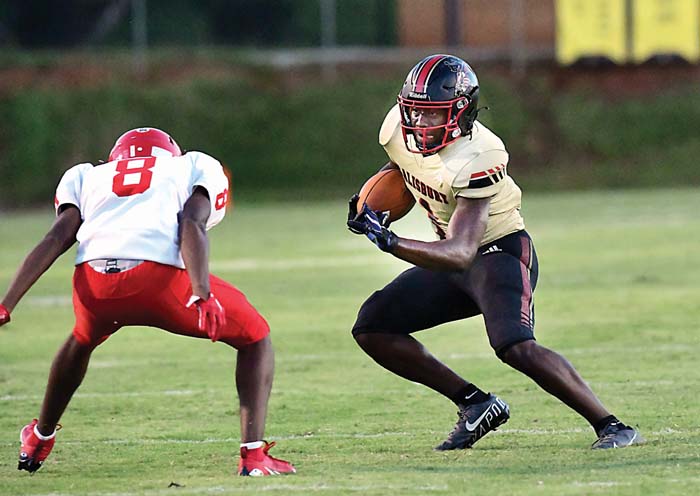 High school football: Hornets vs. Bulldogs usually means excitement ...