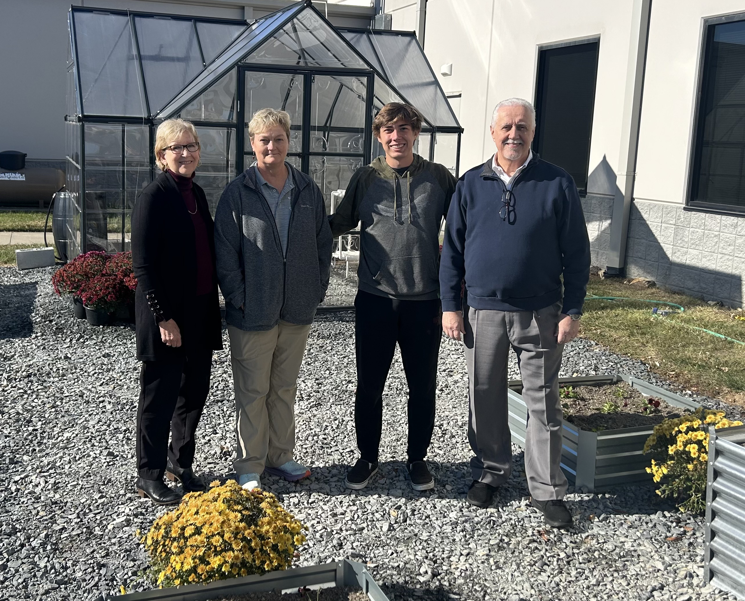 Sen. Carl Ford visits Gray Stone | Salisbury Post