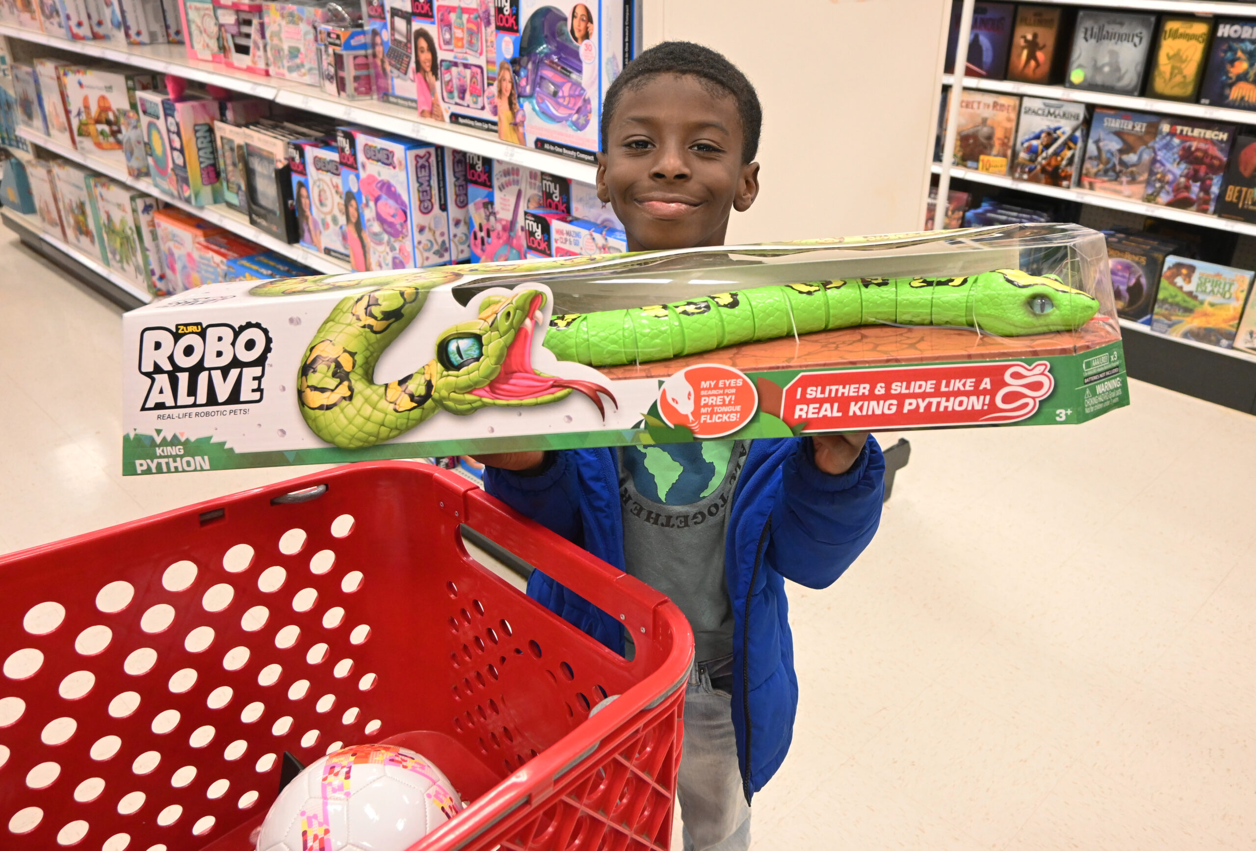 Annual ‘Cops Target Kids’ event gives Kannapolis students a Christmas ...