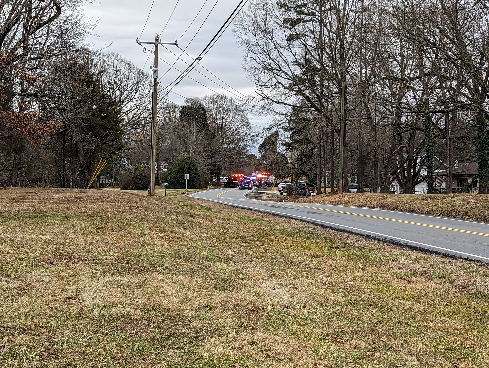Two suffer minor injuries in Long Ferry Road wreck | Salisbury Post