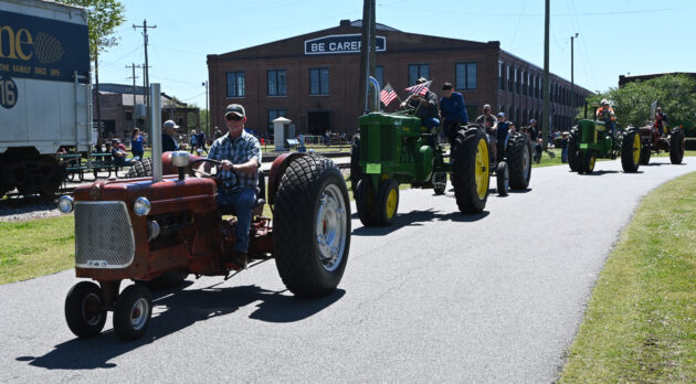 “Tractors & Trains” event gets people’s wheels turning - Salisbury Post ...