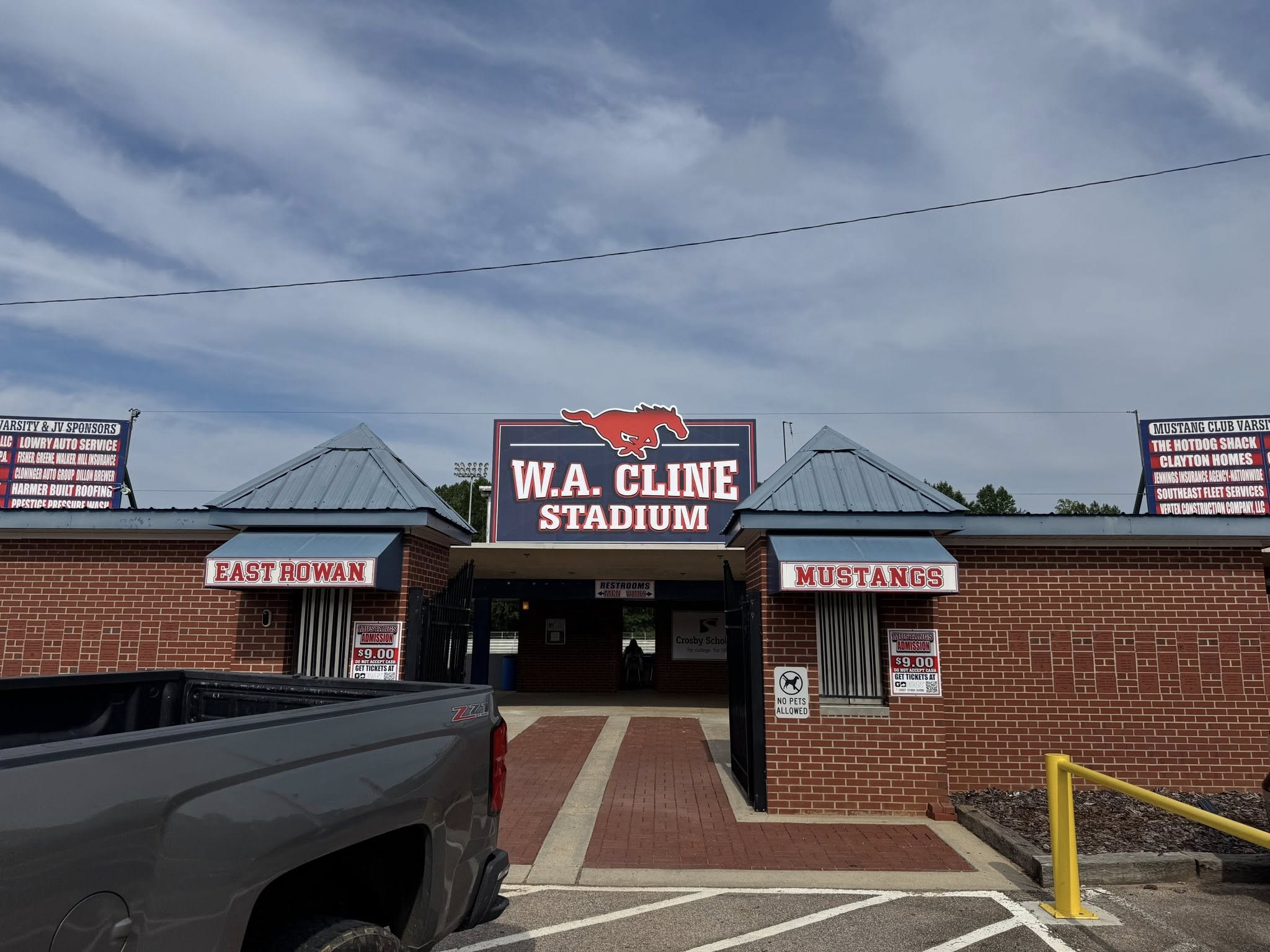 High school football: East will dedicate stadium to Coach Cline ...