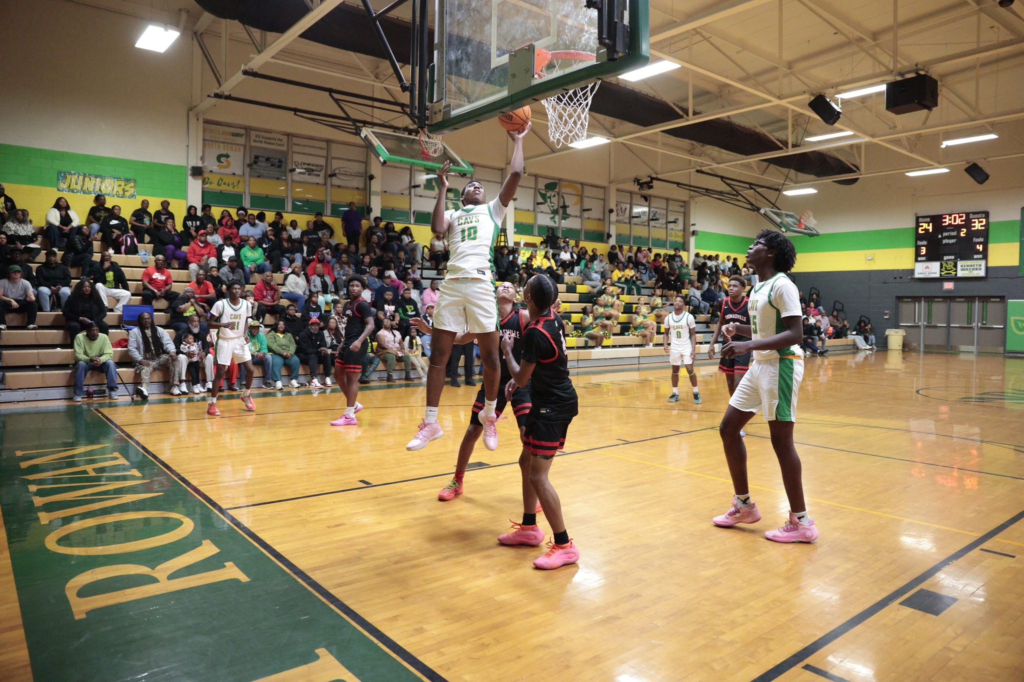 High school boys basketball: Last-second shot won’t fall for Cavaliers ...